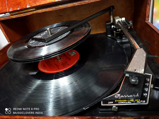 Buy Vintage Vintage Music Systems Pune-India - Mussic Lovers