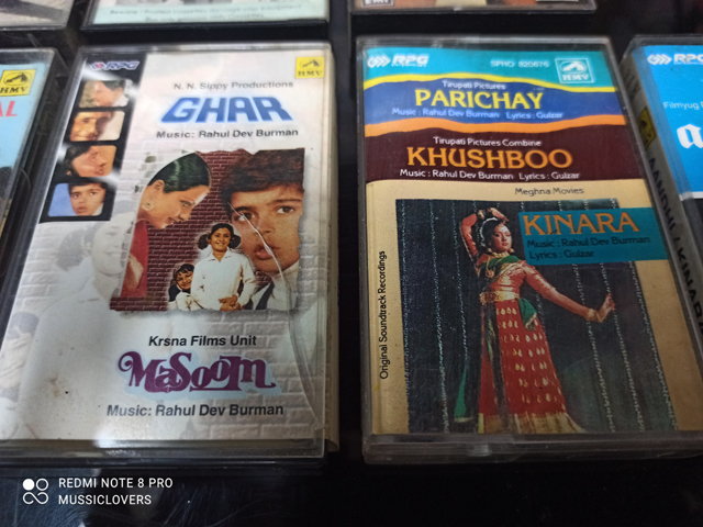 Buy Vintage AUDIO CASSETTES OF SUPER HIT BOLLYWOOD MOVIES ...