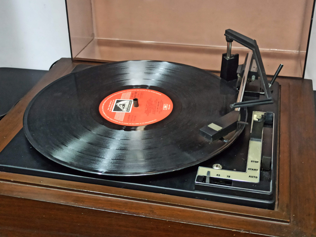 Buy Vintage BSR BRITAIN PRECISION CRAFTED 3 SPEED VINTAGE TURNTABLE ...