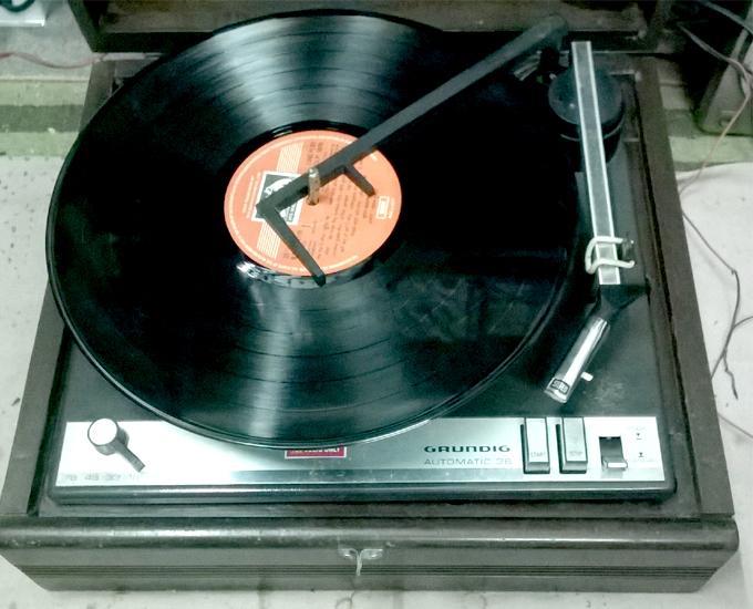 Buy Vintage GRUNDIG AUTOMATIC 36 VINTAGE RECORD CHANGER @ MUSSICLOVERS ...