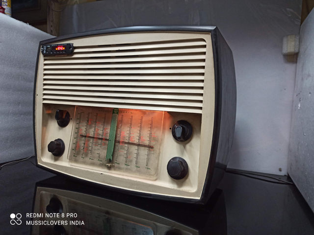 Buy Vintage MURPHY TYPE 154 CLASSIC VINTAGE RARE RADIO OF 1951 Sale ...