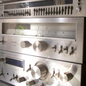 Rack Music System Gallery - Mussic Lovers
