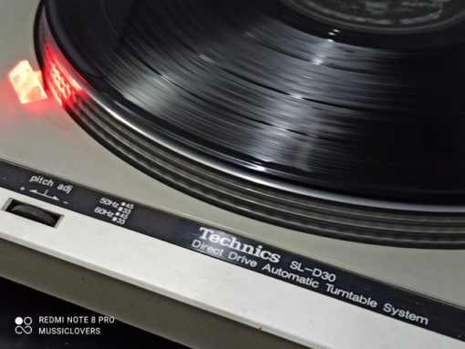 Buy Vintage TECHNICS SL-D30 DIRECT-DRIVE AUTOMATIC VINTAGE TURNTABLE ...