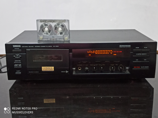 Buy Vintage YAMAHA KX-690- 3 HEAD, STEREO CASSETTE DECK @ MUSSICLOVERS Sale Pune-India